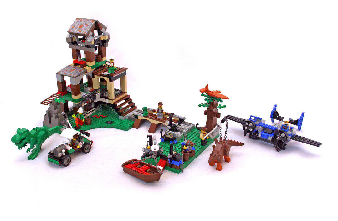 Lego Adventurers Dino Island Set 5987-1 Dino Research Compound 100% ...