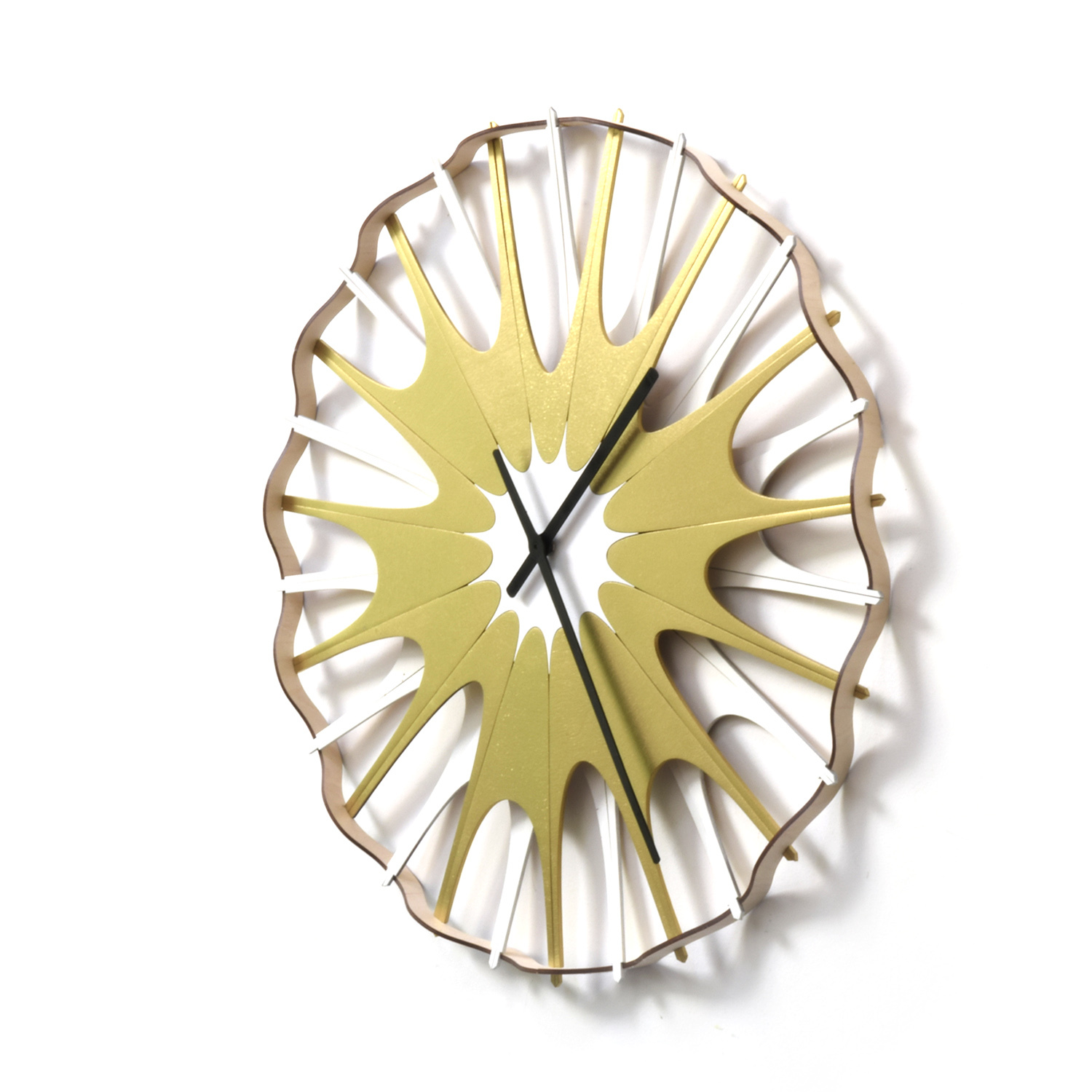 Contemporary organic white / gold wall clock made of bent plywood ...