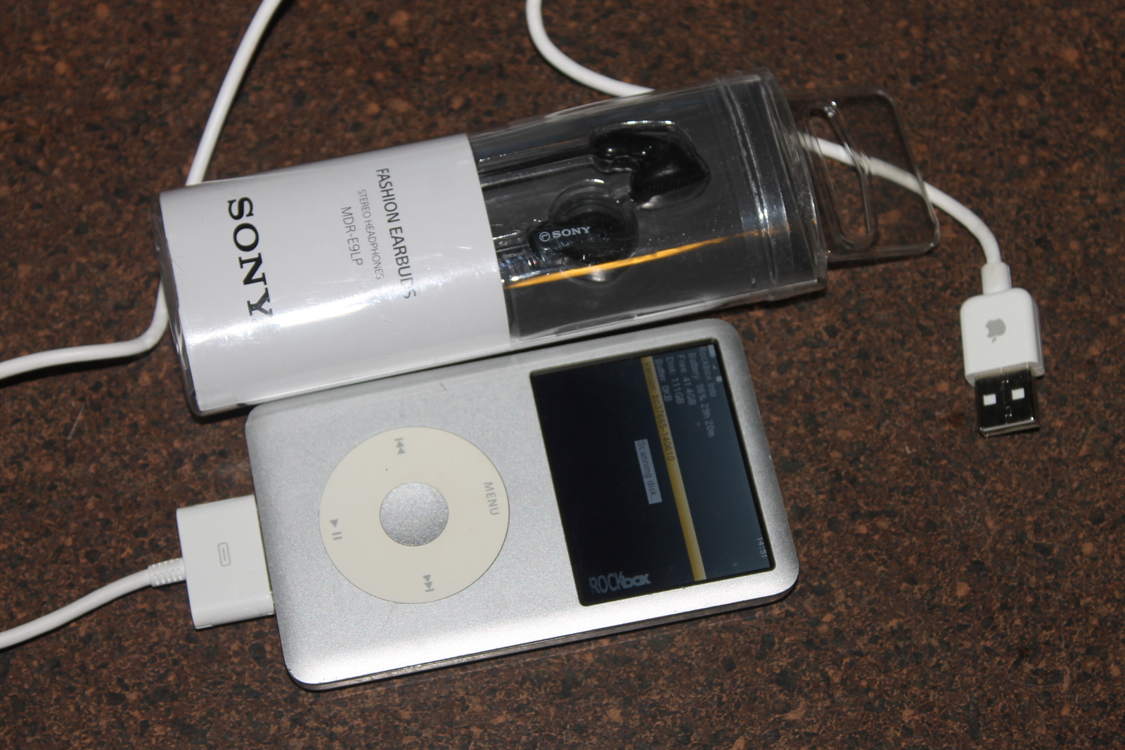 Apple iPod Classic 6th Generation 120GB A1238 - Space Gray- With ...