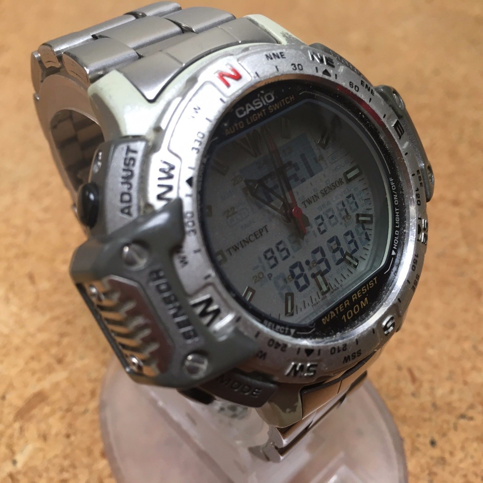 Rare Casio Pathfinder PAT-500 Men Analog Digital Compass Temp Alarm ...