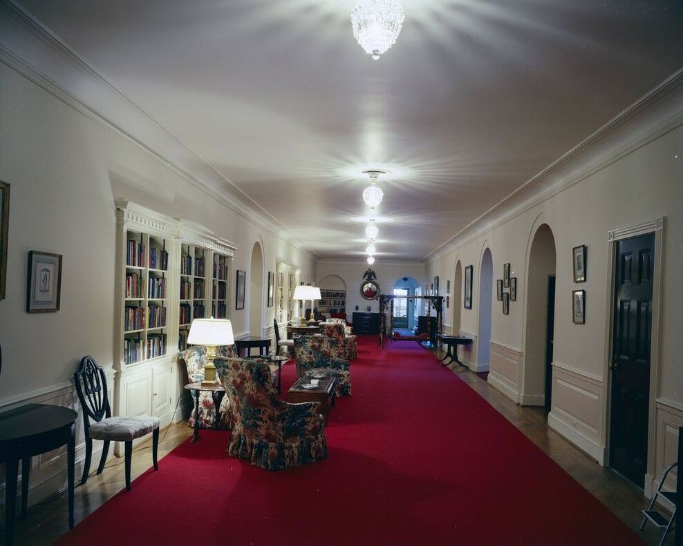 White House Third Floor Center Hall during Kennedy Administration Photo ...