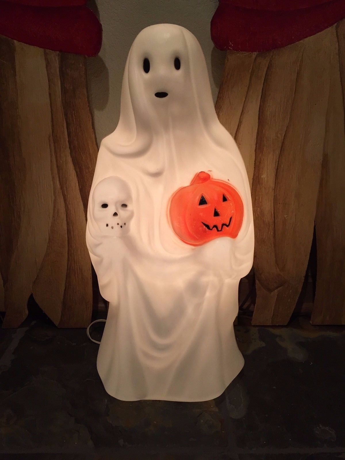 Vtg Halloween 23 Empire Ghost Holding A Skull And Pumpkin Lighted Blow