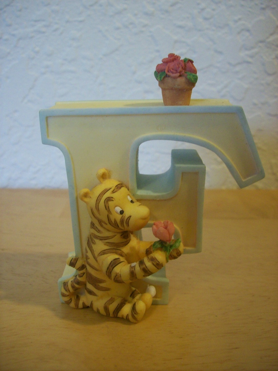 Disney Classic Tigger “F” Alphabet Letter - Winnie the Pooh