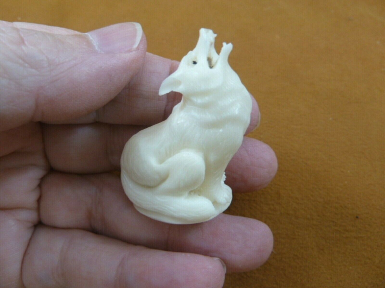 tb-wolf-1) white howling Wolf TAGUA NUT palm figurine Bali carving love ...