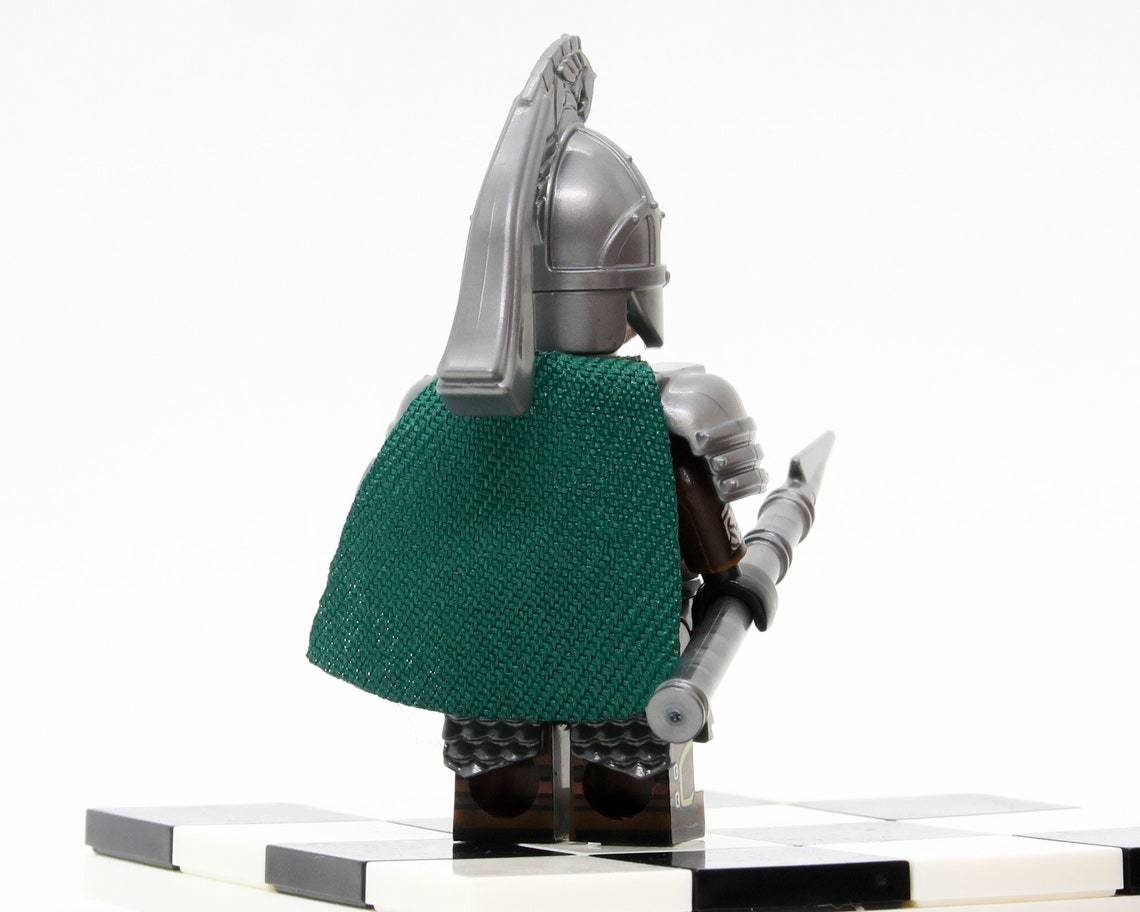 Lord of the Rings Rohan Royal Guard Knight Minifigures Weapons and ...