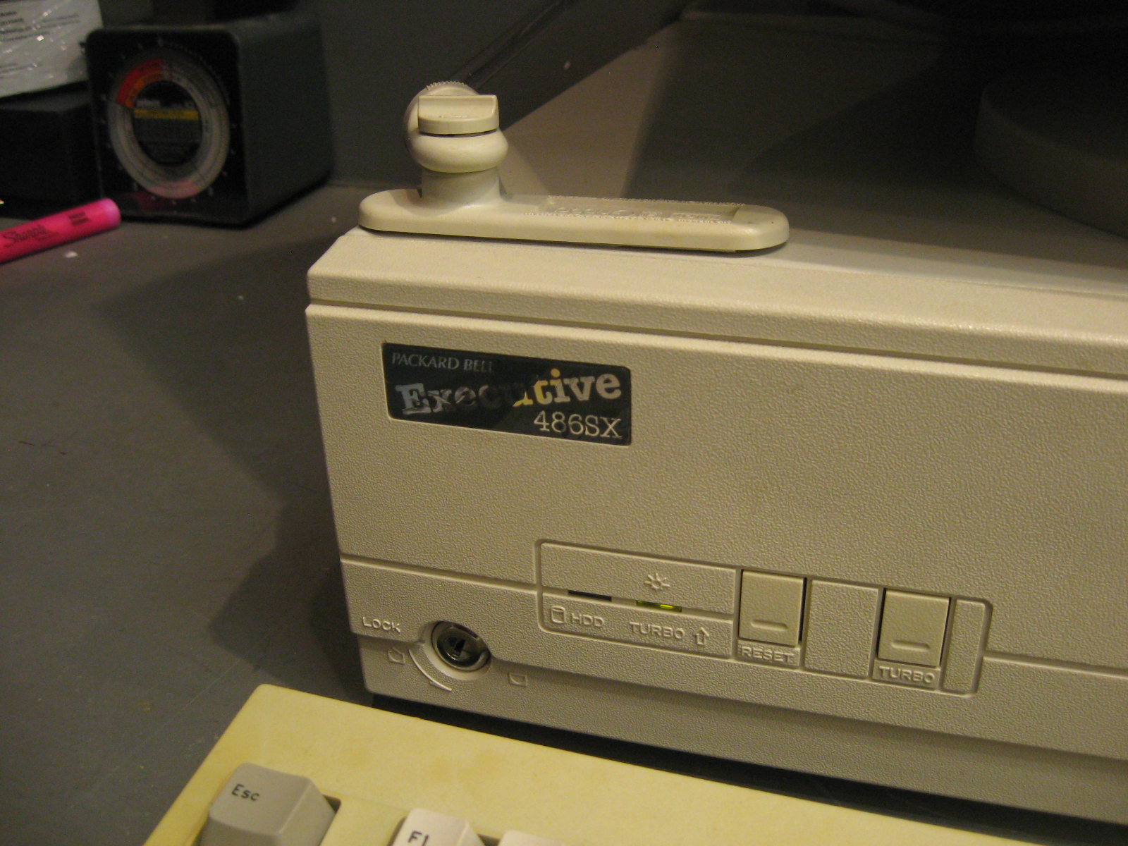 PACKARD BELL EXECUTIVE 486 SX DOS \ WINDOWS 3.1 - Motherboards