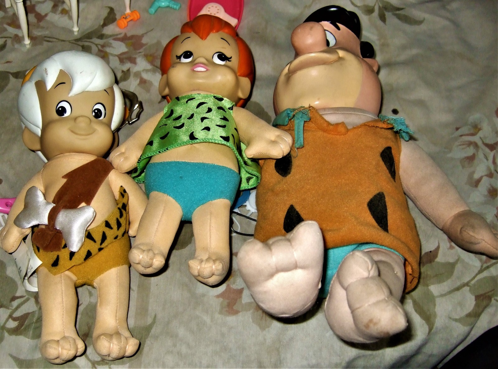 Flintstones - Fred, Bam Bam and Pebbles (Set of 3 Plush toys) - Other ...