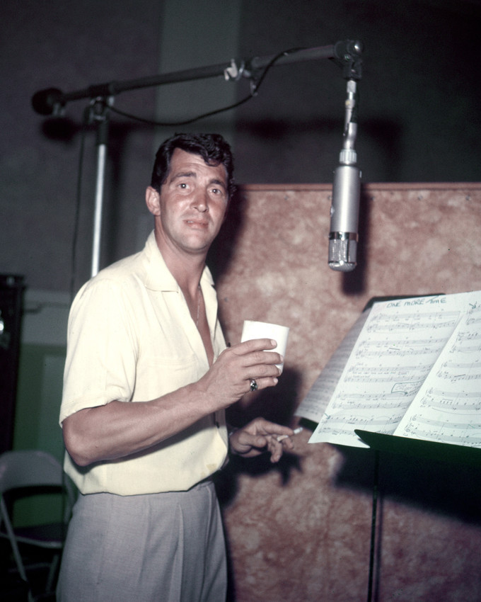 Dean Martin 11x14 Photo classic 1950's in recording studio at ...