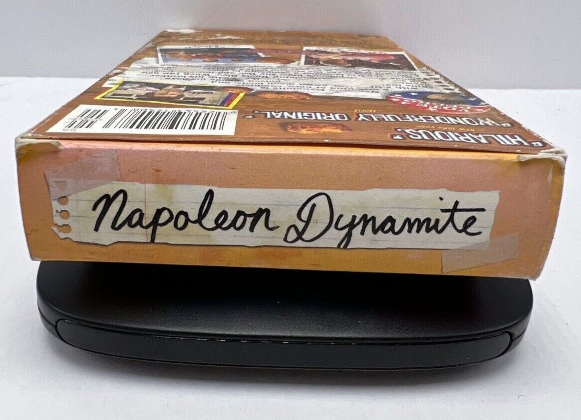 Napoleon Dynamite starring John Heder - Jon Gries - Aaron Ruell (VHS ...