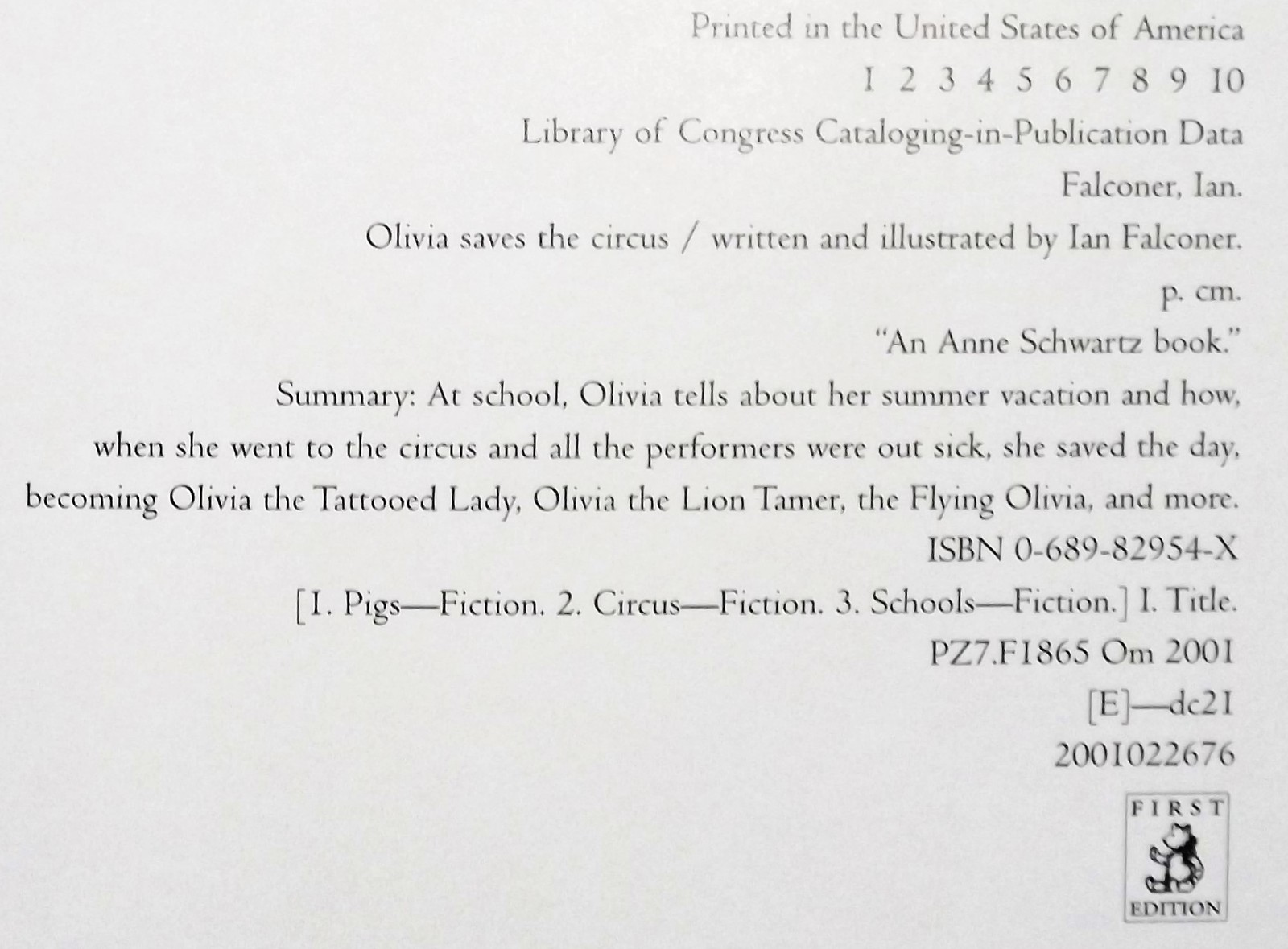 2001 Olivia Saves The Circus First Edition First Printing Ian Falconer