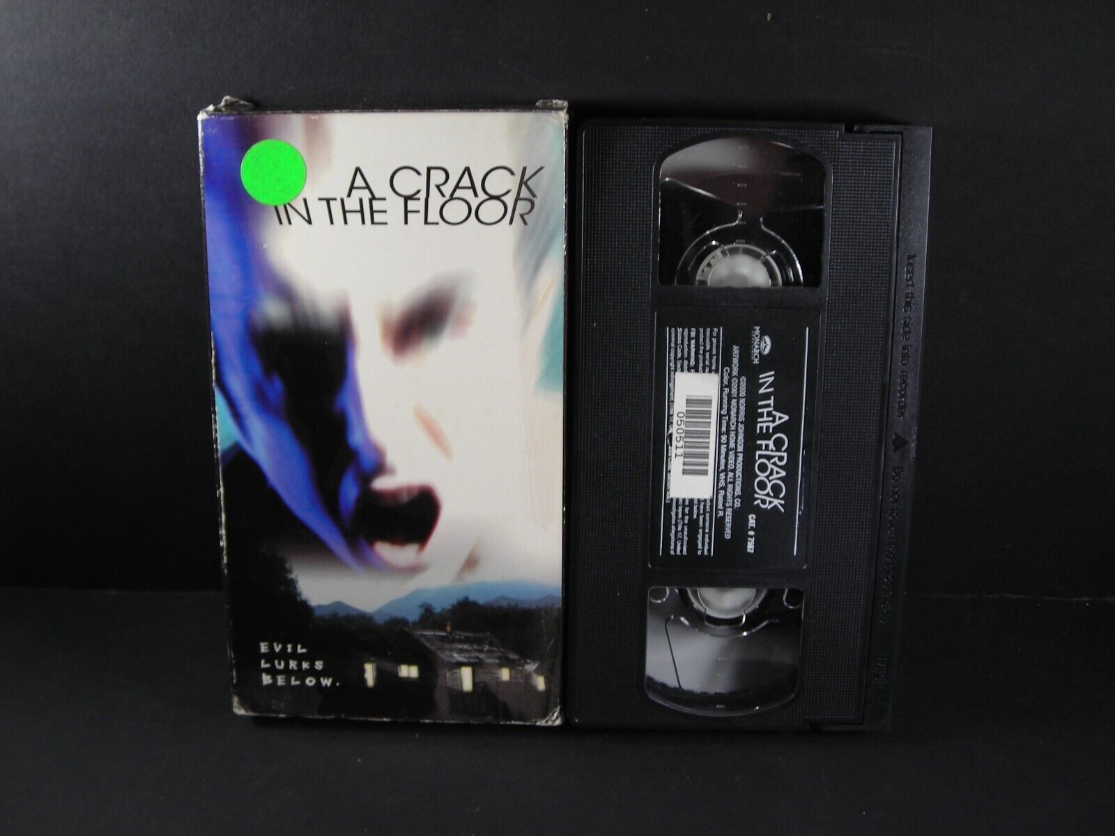 Crack in the Floor (VHS, 2001) Gary Busey Horror - VHS Tapes