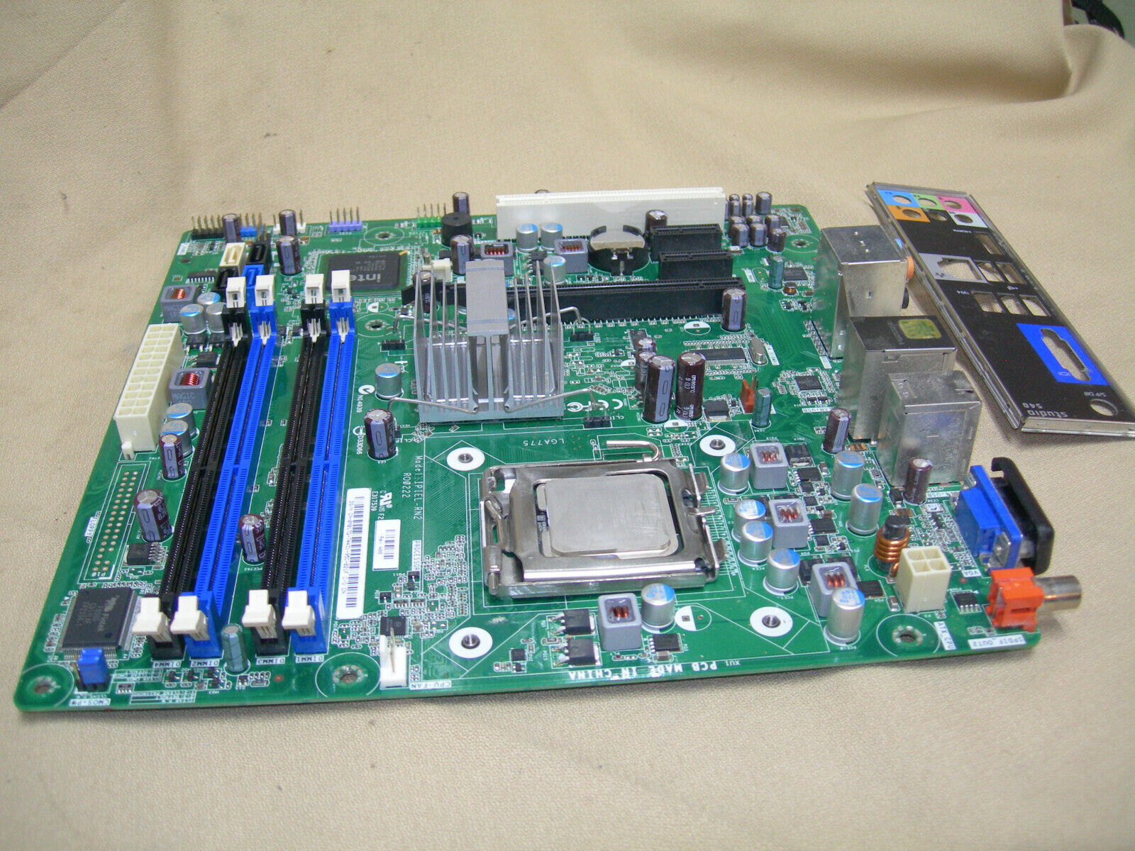 Dell 0M017G LGA775 Motherboard IPIEL-RN2.REV A00 CPU SLB5B UNTESTED AS ...