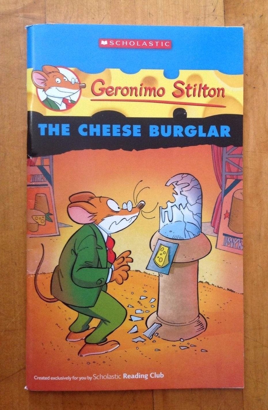 The Cheese Burglar by Geronimo Stilton Scholastic Reading Club 2008 - Books