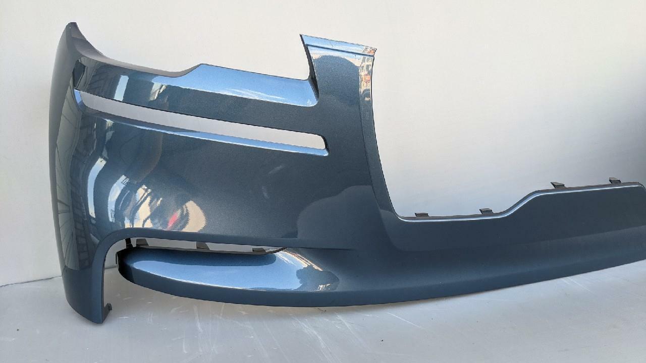 OEM 2020-2021 Lincoln aviator front bumper w/ no sensor holes Blue ...