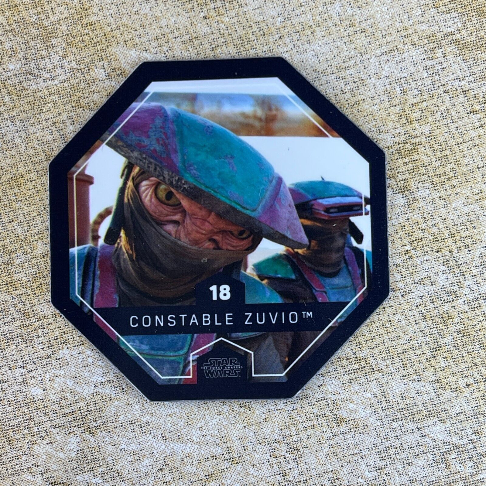 Star Wars Cosmic Shells Cards Constable Zuvio Card #18 BI-LO Winn-Dixie ...