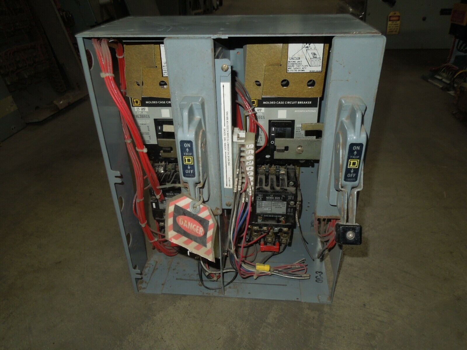 Square D Model 4 Twin Size 1 15A Breaker FVNR Starter Bucket 18" Tall ...