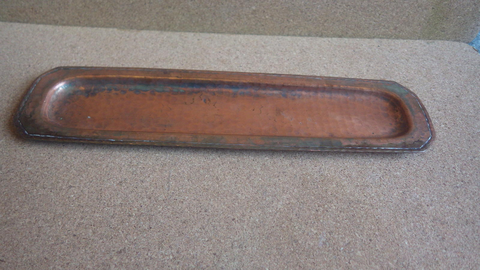 ANTIQUE ROYCROFT ARTS & CRAFTS HAND HAMMERED COPPER PEN TRAY MIDDLE MARK 1920'S - Copper