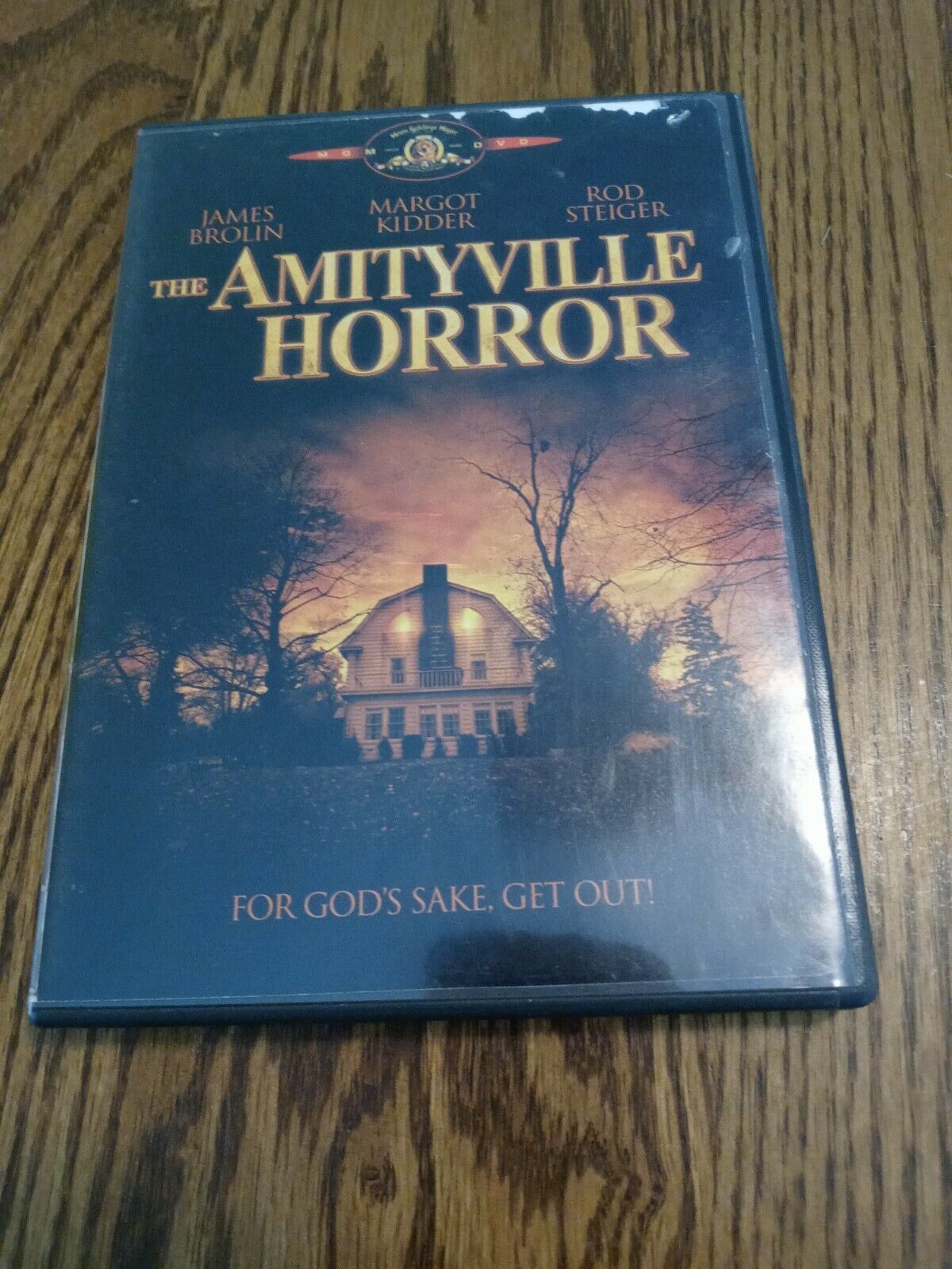The Amityville Horror [1979 film] DVD - DVDs & Blu-ray Discs