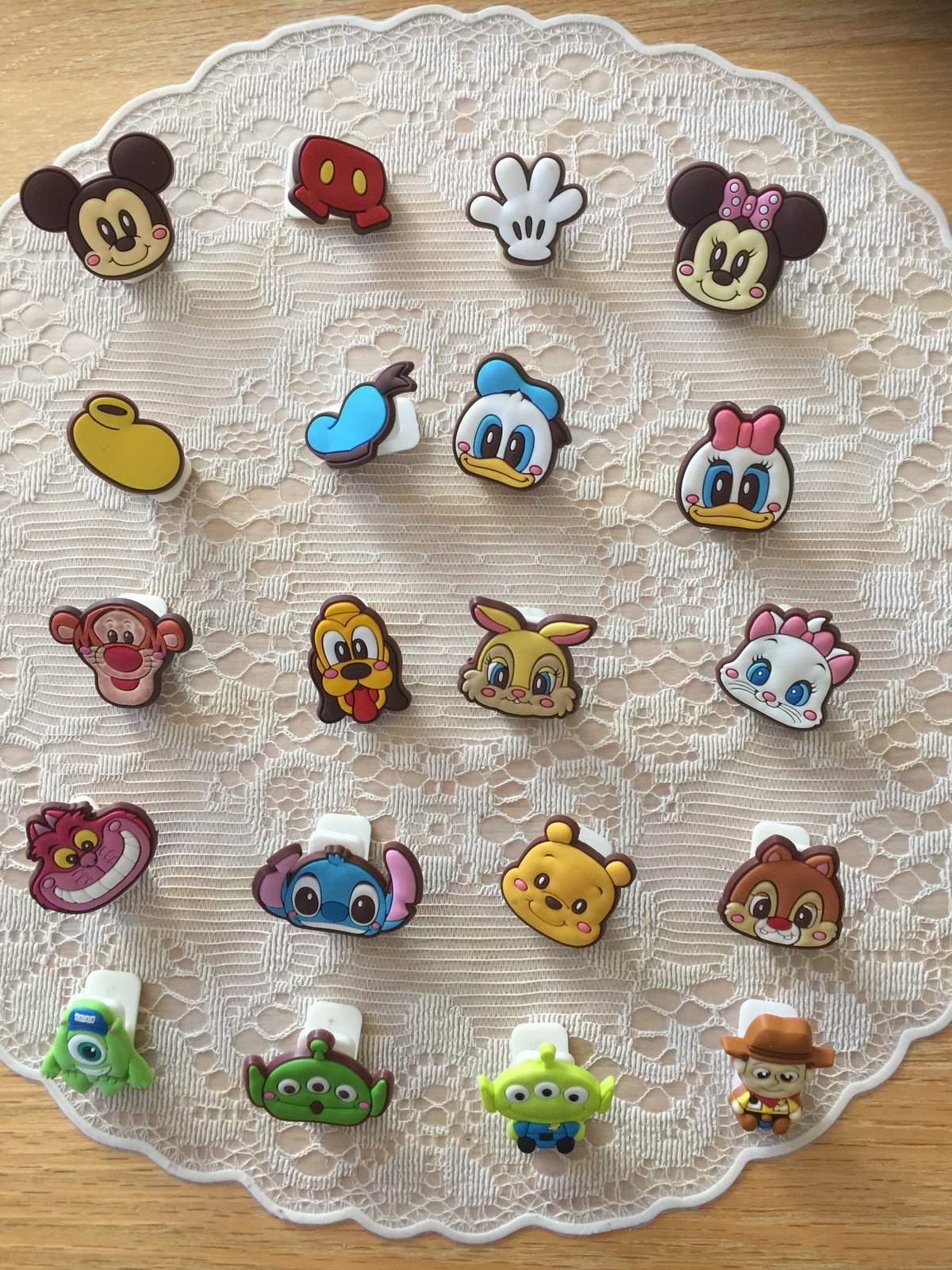 NWOT/LOT OF 20/DISNEY/MICKEY/MINNIE/DONALD/GOOFY/CARTOON/CHARACTER ...