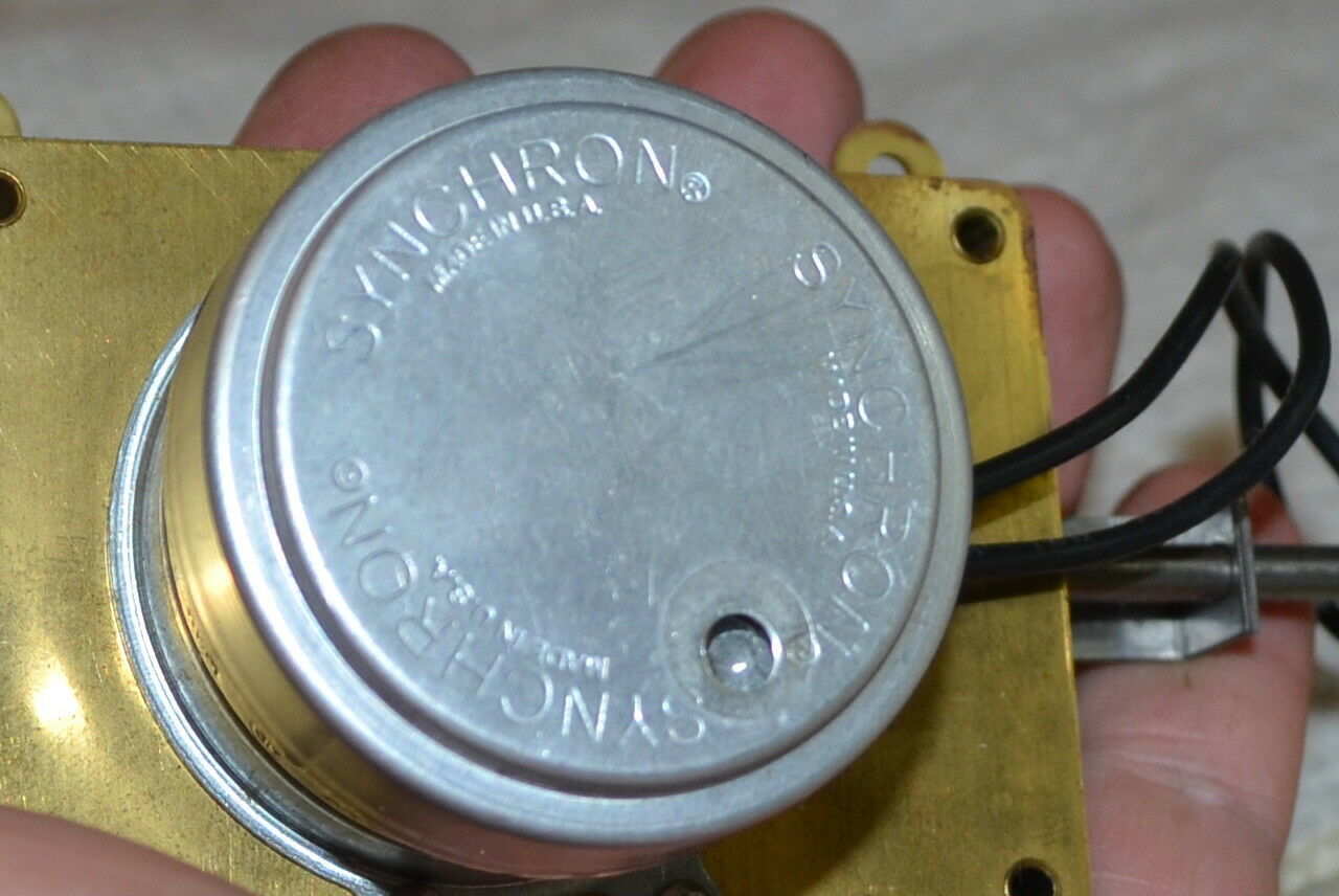 Hanson Synchron 610 clock motor movement 110v 60hz NOS - Parts