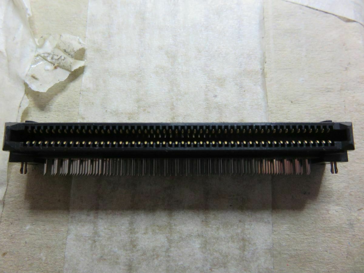 100 pin connector (50+50) for neo geo kit. - Vintage Computers & Mainframes