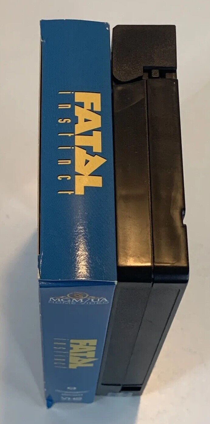 Fatal Instinct VHS Armand Assante, Sherilyn Fenn, Sean Young - VHS Tapes