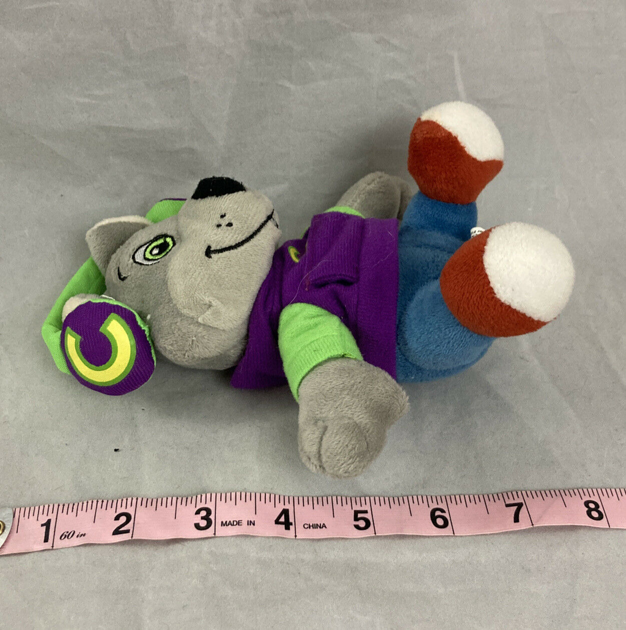 2018 Chuck E Cheeses DJ Plush Doll Mouse Stuffed Animal 7 inch with ...