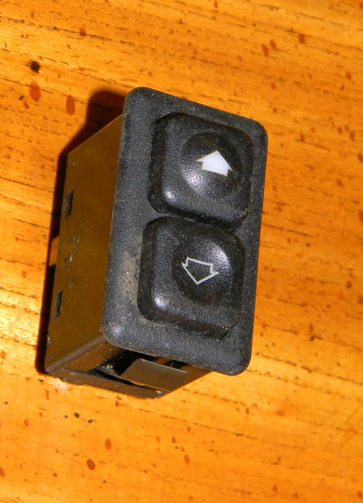 BMW E23 E24 E28 E30 318i 325e i M3 528e 535i M5 635CSi M6 735i Window ...