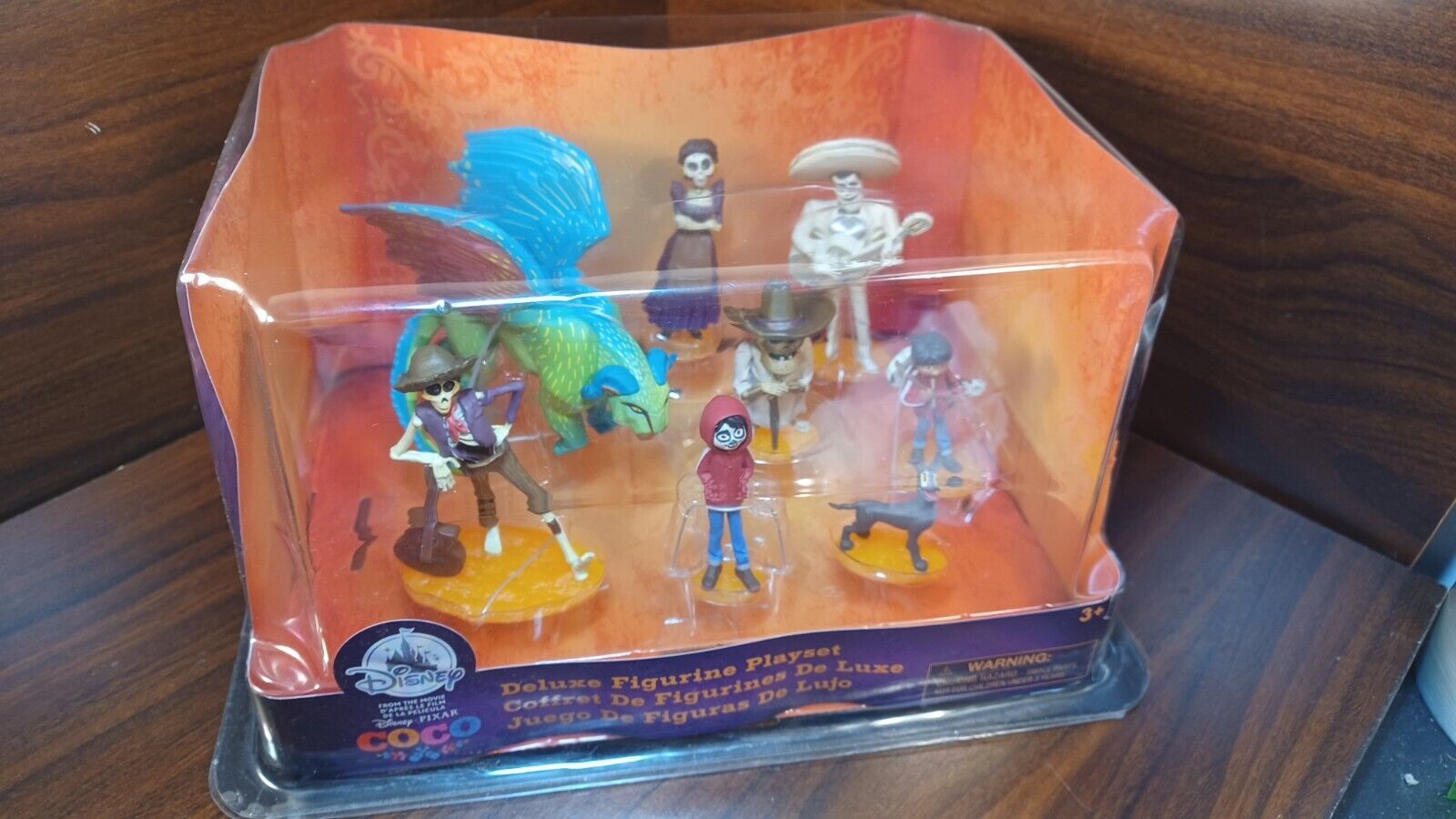 Disney Pixar Coco Deluxe Figurine Playset Set of Figures 8 Figures-NEW ...