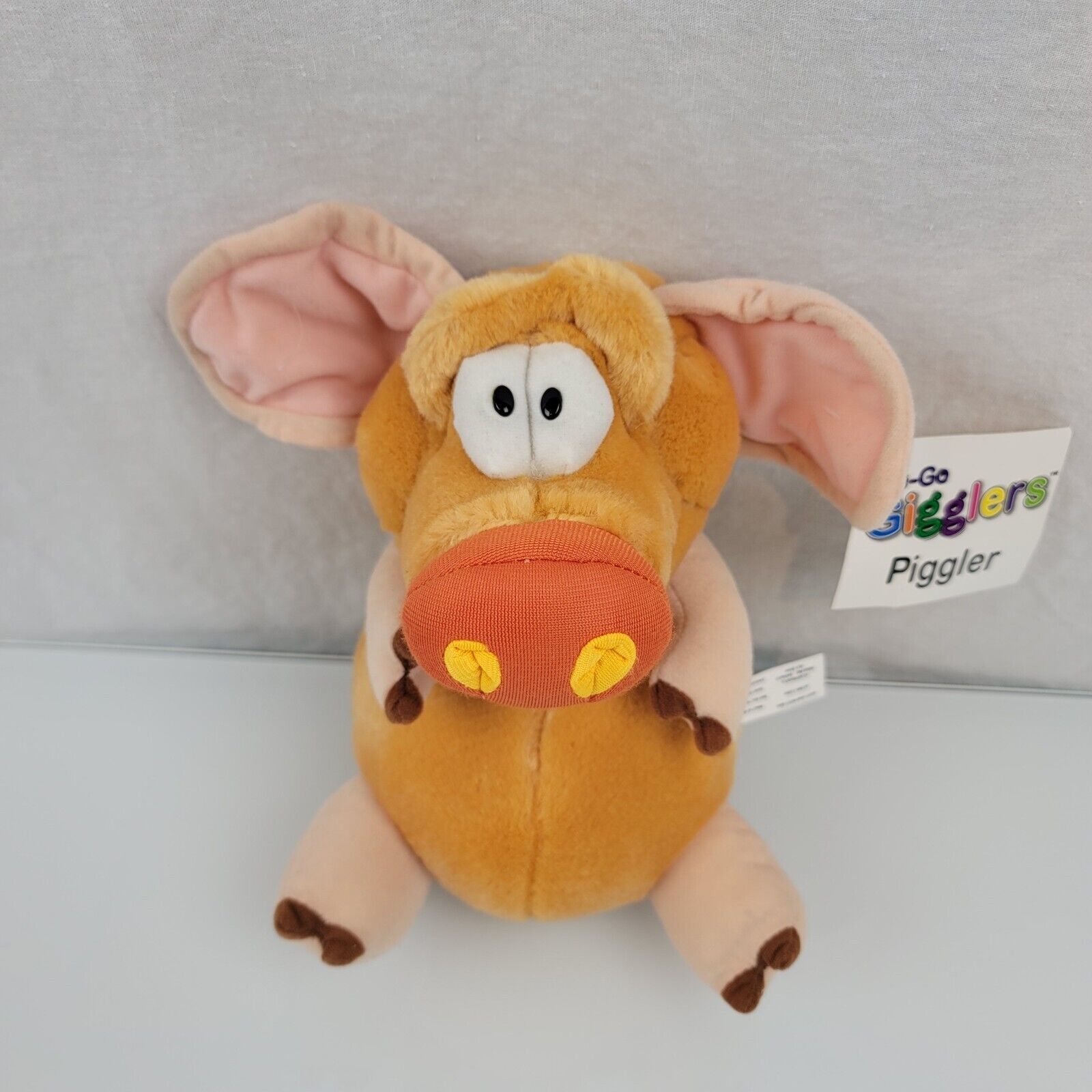 Vintage Go-Go Gigglers Piggler, Battery Operated Laughing and Shaking ...