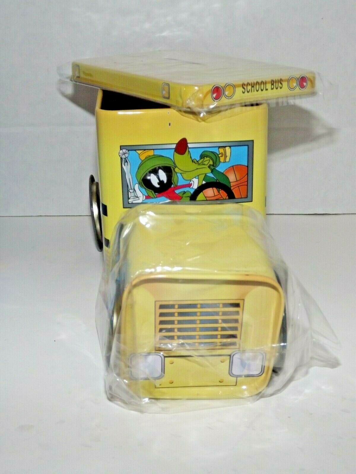 Looney Tunes Bus Bank Tin Bugs Bunny Daffy Duck New (t) - Characters
