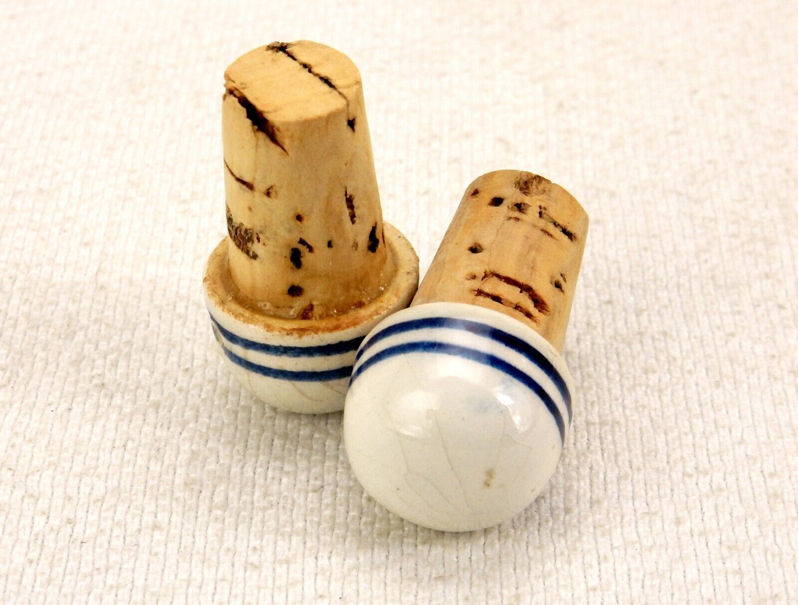 Vintage Delft Blue Porcelain Cruet Set w/Wood Tray, Oil & Vinegar, Cork ...