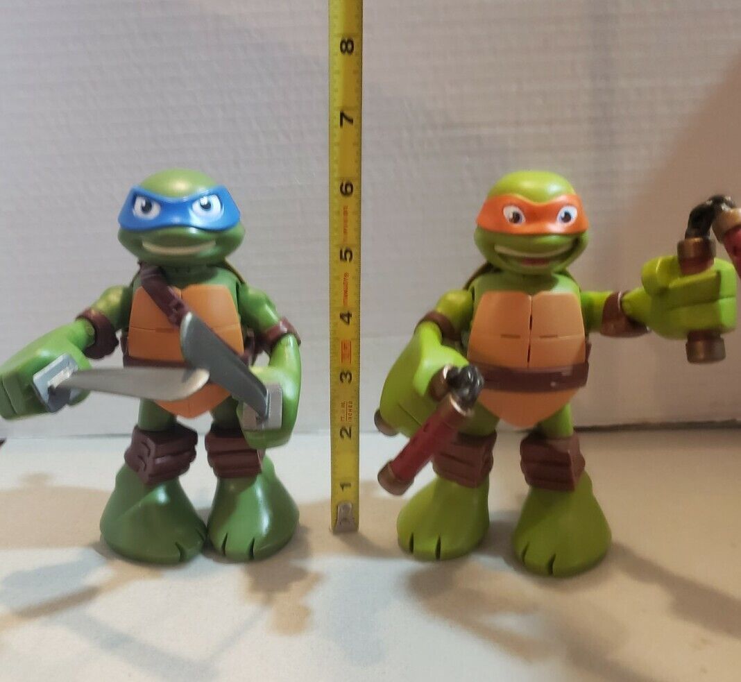 TEENAGE MUTANT NINJA TURTLES TALKING LEONARDO & MICHELANGEO TURTLE ...