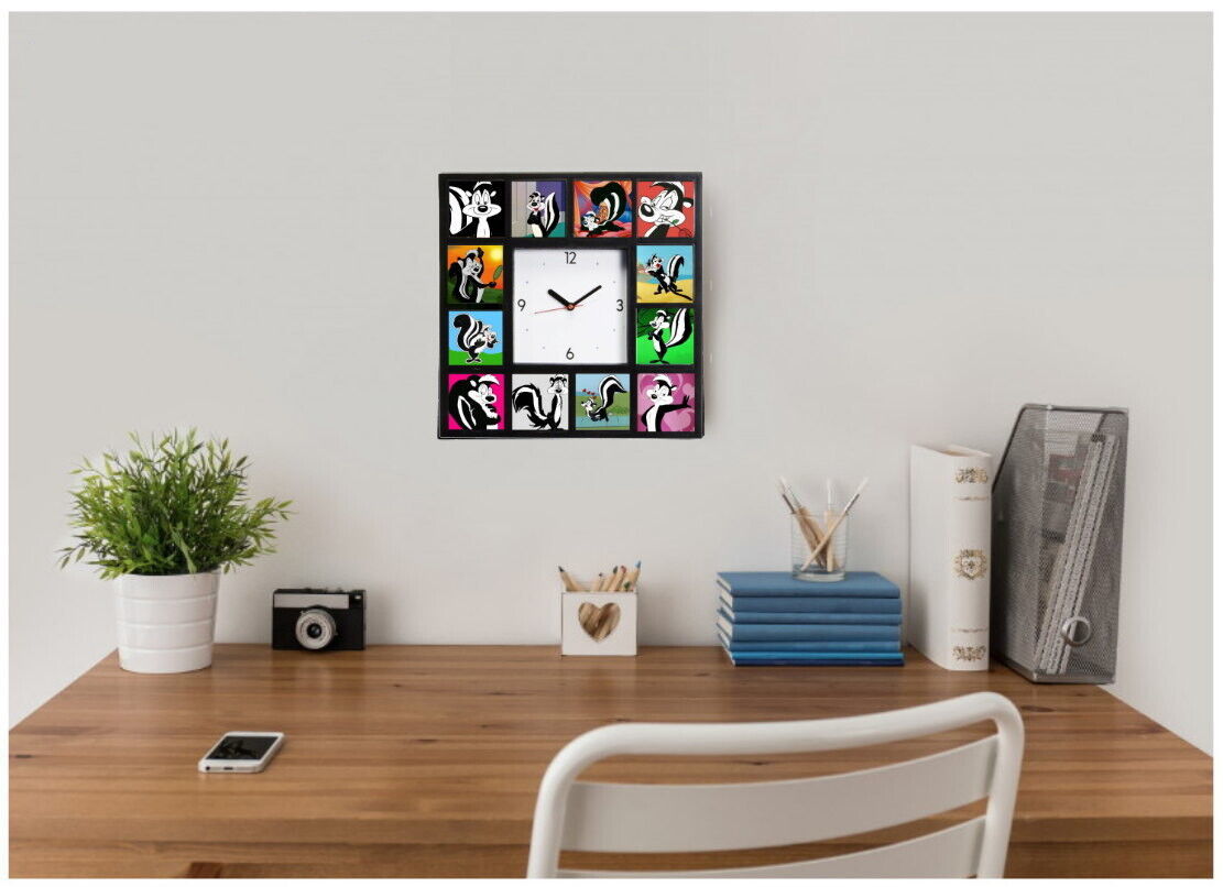 Pepe Le Pew Skunk Clock with 12 pictures - Television Memorabilia