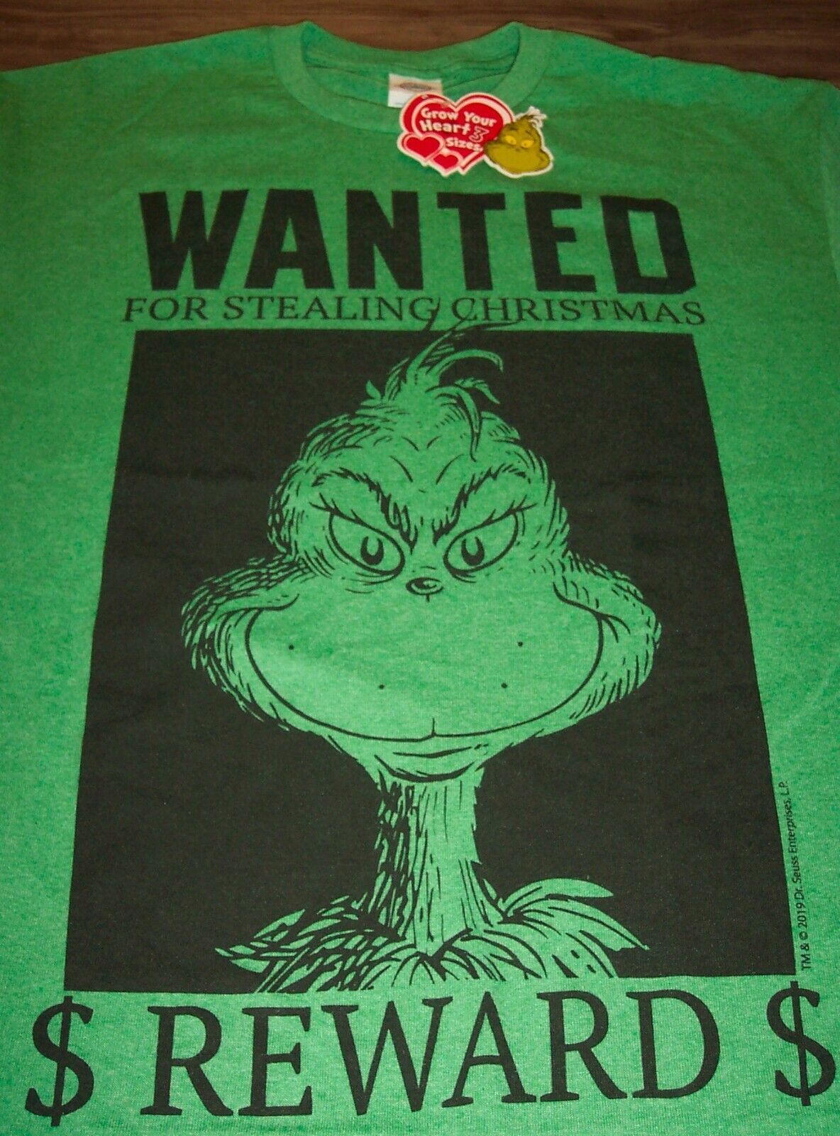 Dr. Seuss THE GRINCH WHO STOLE CHRISTMAS Wanted Poster T-Shirt SMALL ...