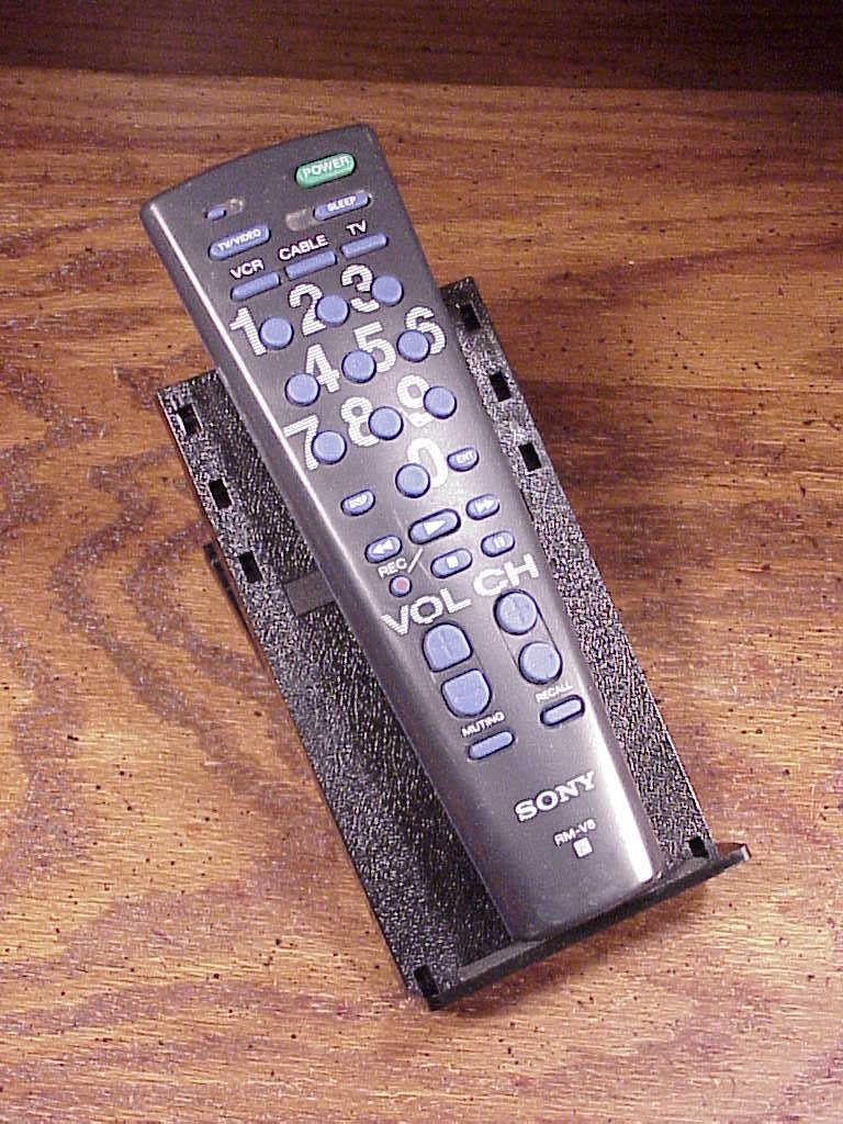 Sony RM-V8 Remote Control, used, cleaned and tested - Remote Controls