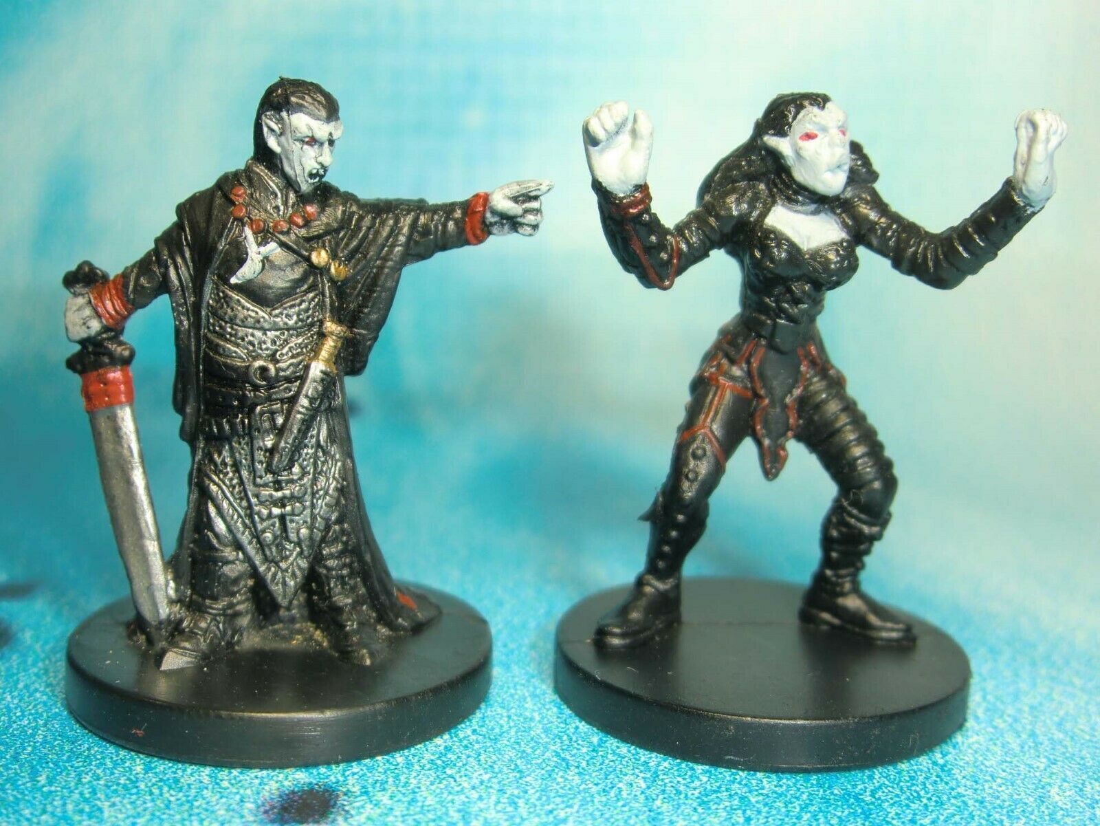 Dungeons & Dragons Miniatures Lot Vampire Vizier Vampire Spawn !! s141 ...