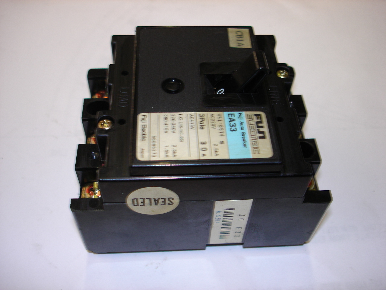 Fuji Auto Breaker EA33 - Circuit Breakers