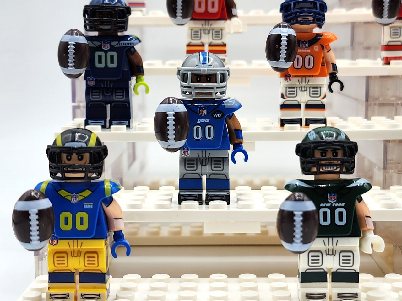 32pcs Collection NFL Football Teams Football Players Minifigures ...