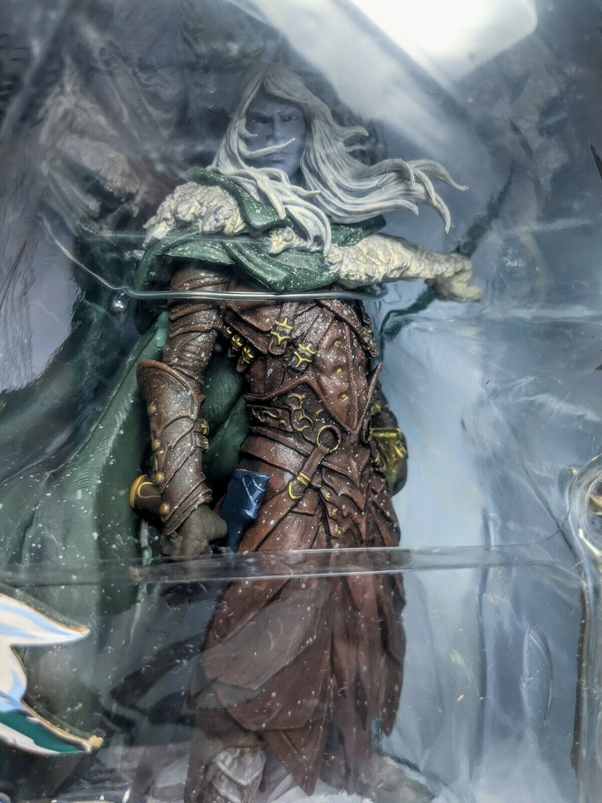 Modern Icons Dungeons and Dragons Drizzt Do'Urden Statue Figure Dark ...