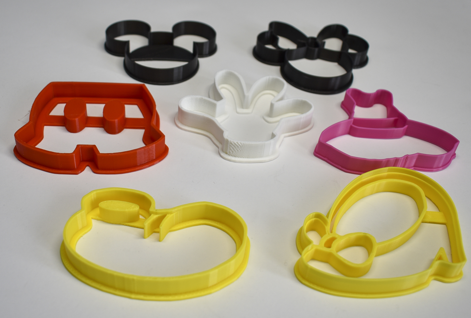 Mickey And Minnie Mouse Cartoon Characters Set of 7 Cookie Cutters USA ...
