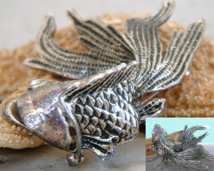 Vintage Goldfish Brooch Pin Fantail Fish Koi Figural Silver - Other