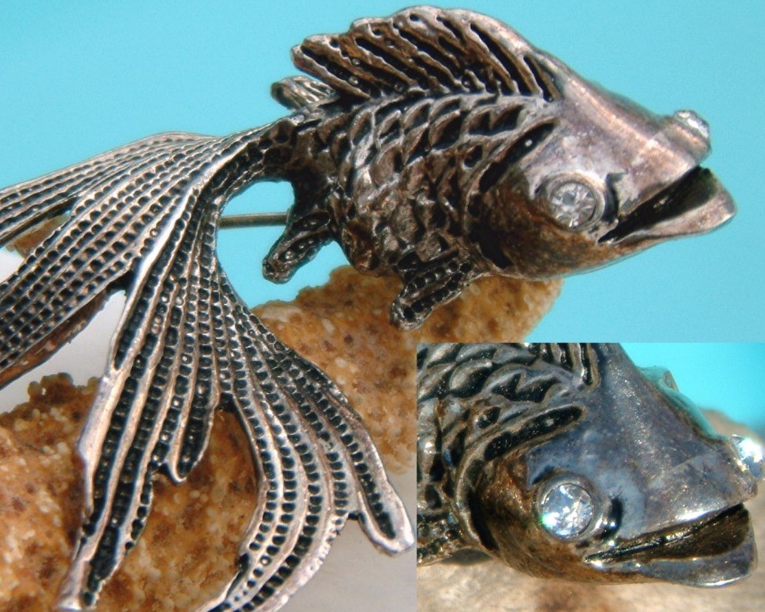 Vintage Goldfish Brooch Pin Fantail Fish Koi Figural Silver - Other