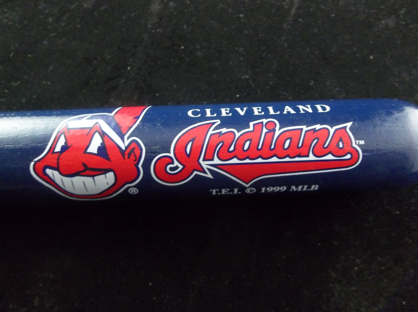 Vintage TEI Cleveland Indians Blue MLB Souvenir Baseball Bat - Bats