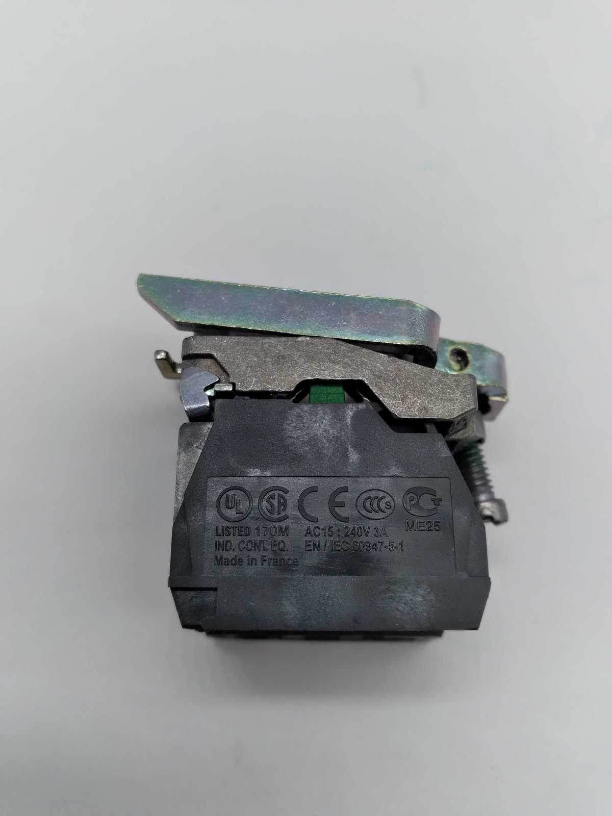 SCHNEIDER ZB4BZ103 CONTACT BLOCK - Terminal Blocks