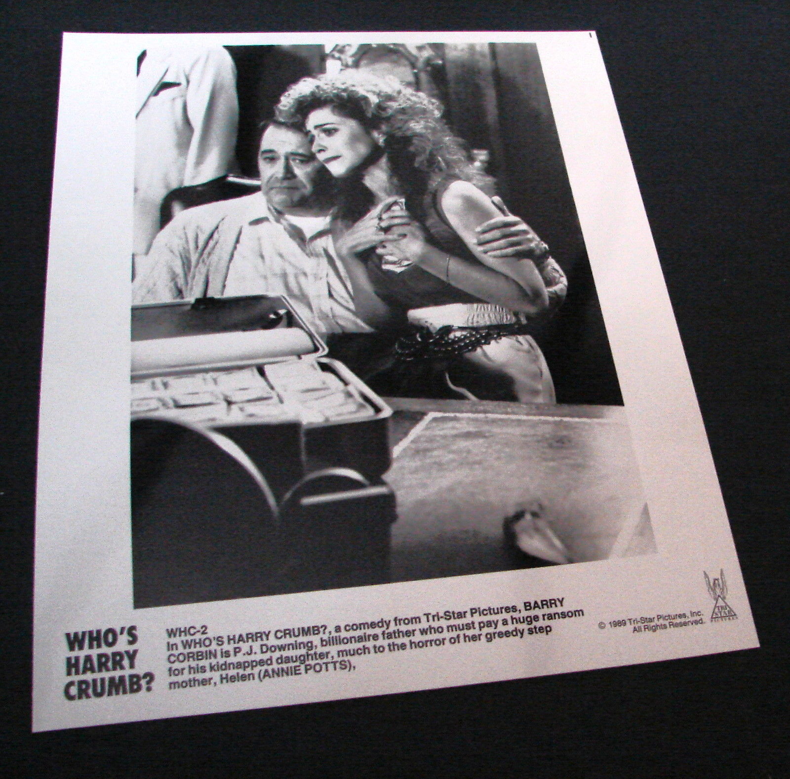 1989 Movie WHO'S HARRY CRUMB? 8x10 Press Photo Barry Corbin Annie Potts ...