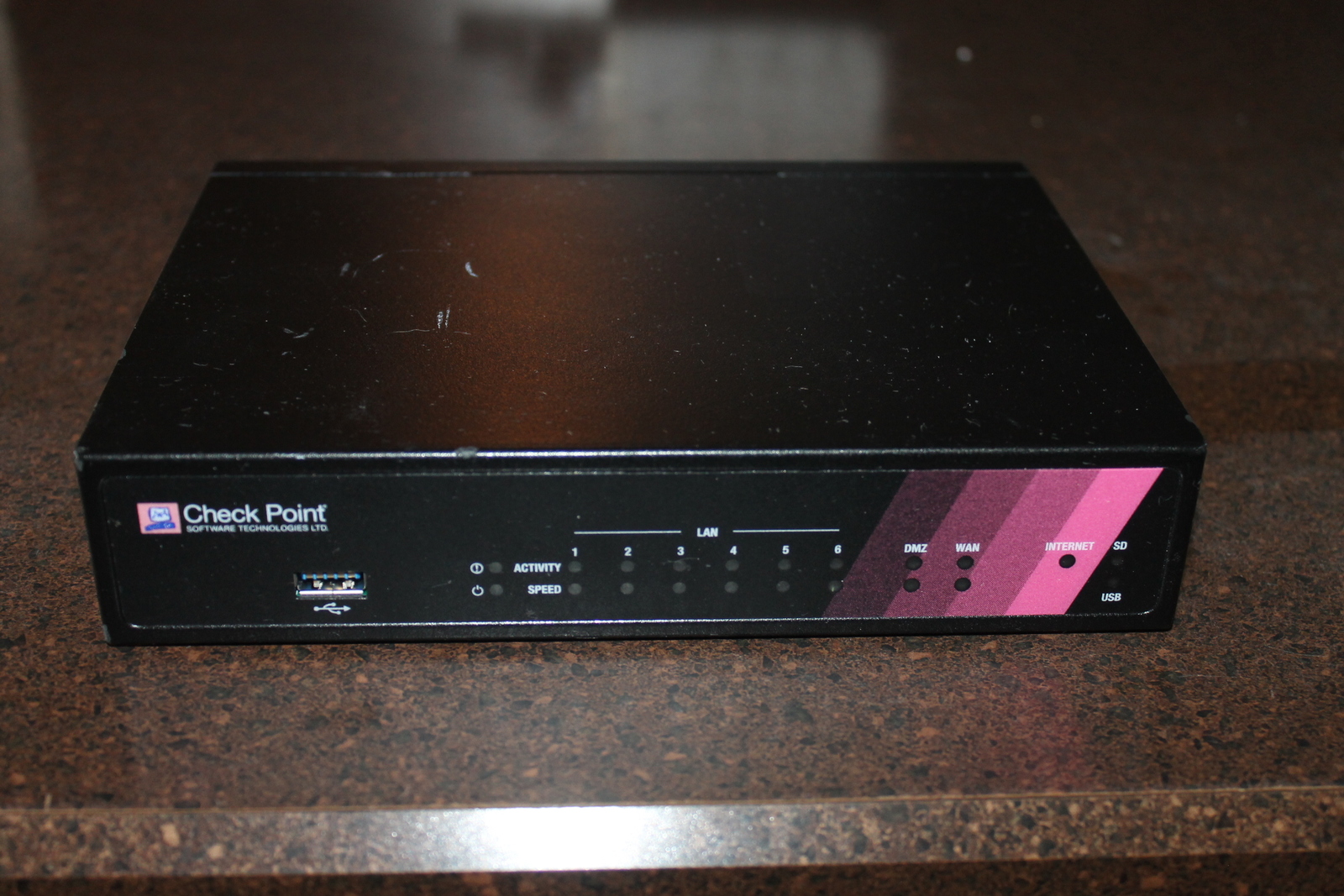 Check point L-71 730 Security Router IPS VPN Gigabit Dual Wan Firewall ...