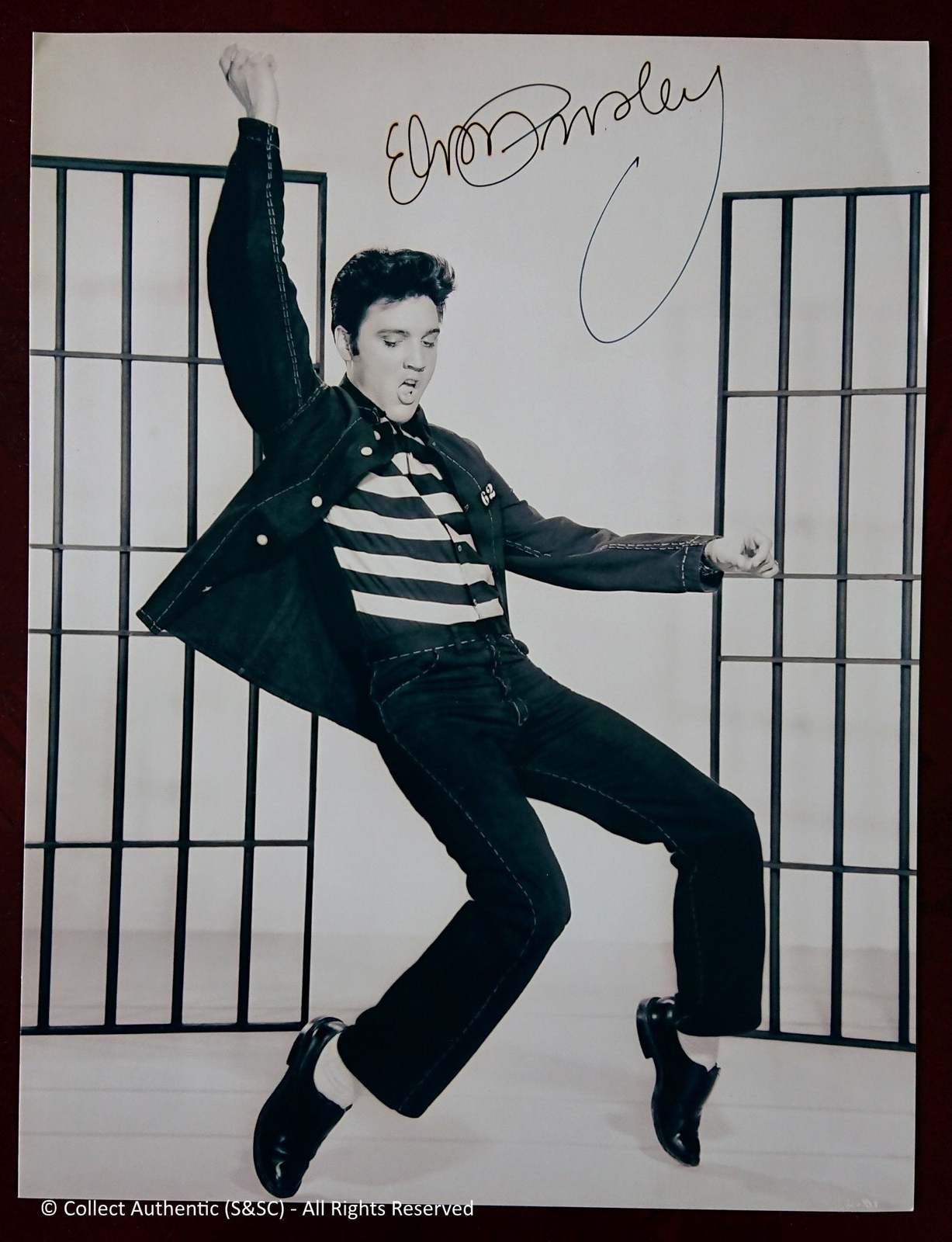 Elvis Presley Autographed Photo - COA #EP58811 - Music