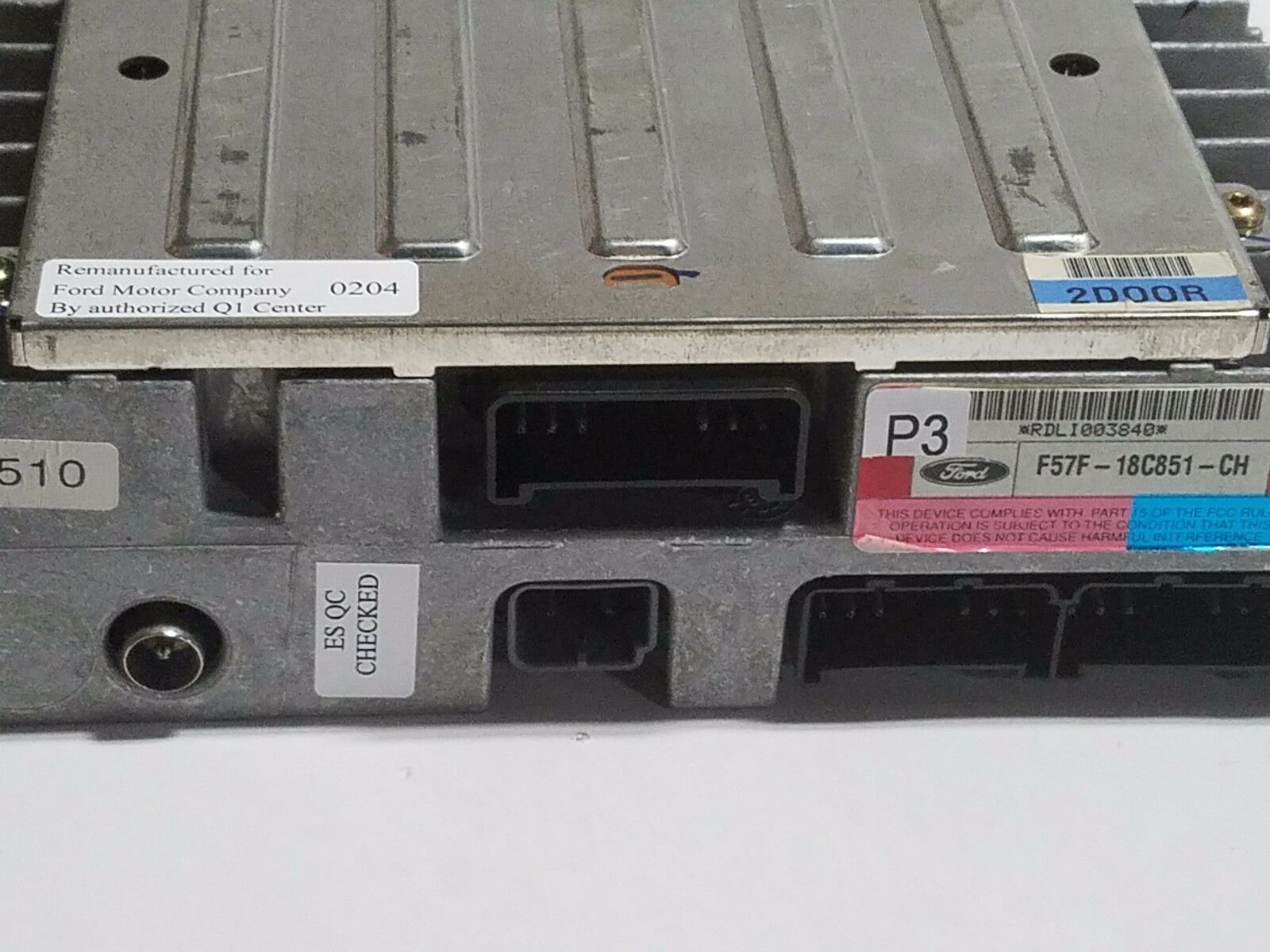 Ford Explorer remanufactured amplifier amp. Factory original OEM radio ...