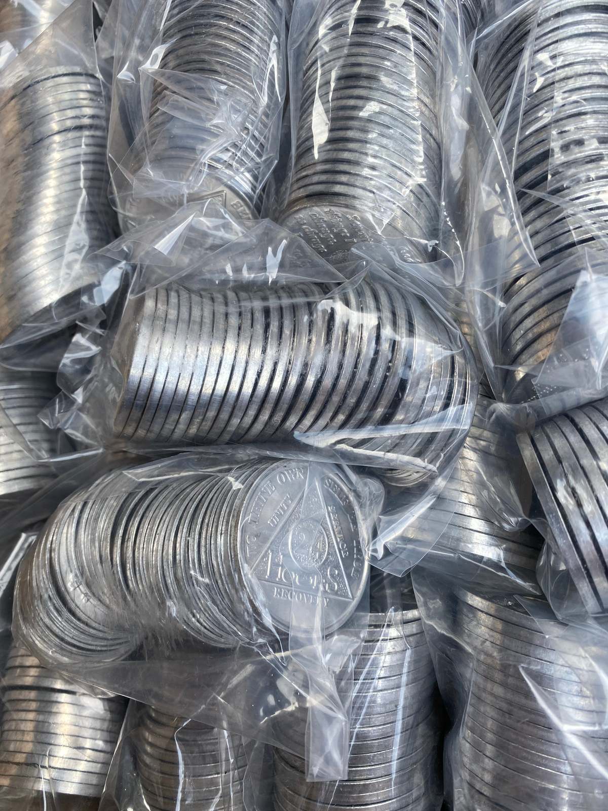 Bulk Lot of 3000 AA 24 Hours Desire Chip Medallion Aluminum Chips 24hrs ...